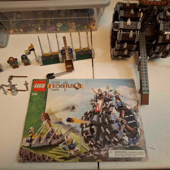 Lego | Toys | Lego 74 Castle Building Set 99 Complete | Poshmark